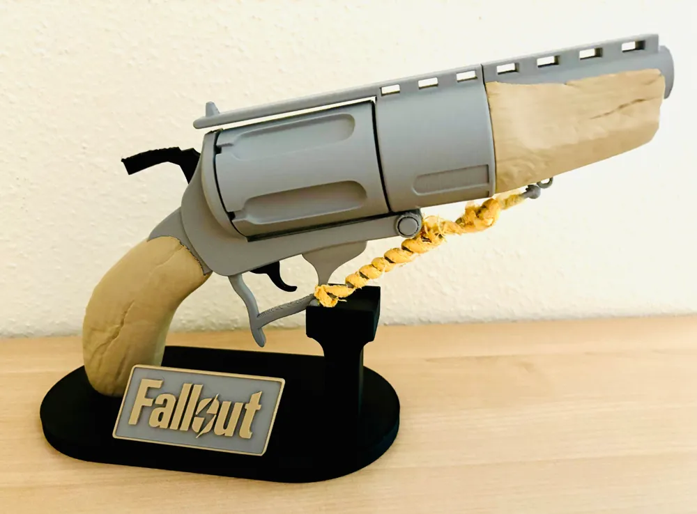 Fallout Show Ghoul Revolver Stand Remixed by Acheituno - MakerWorld