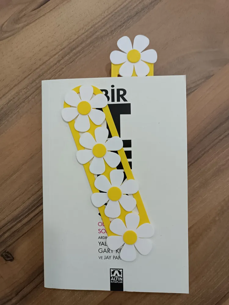 Daisy Flower Bookmark / Book Page Holder - Free 3D Print Model - MakerWorld