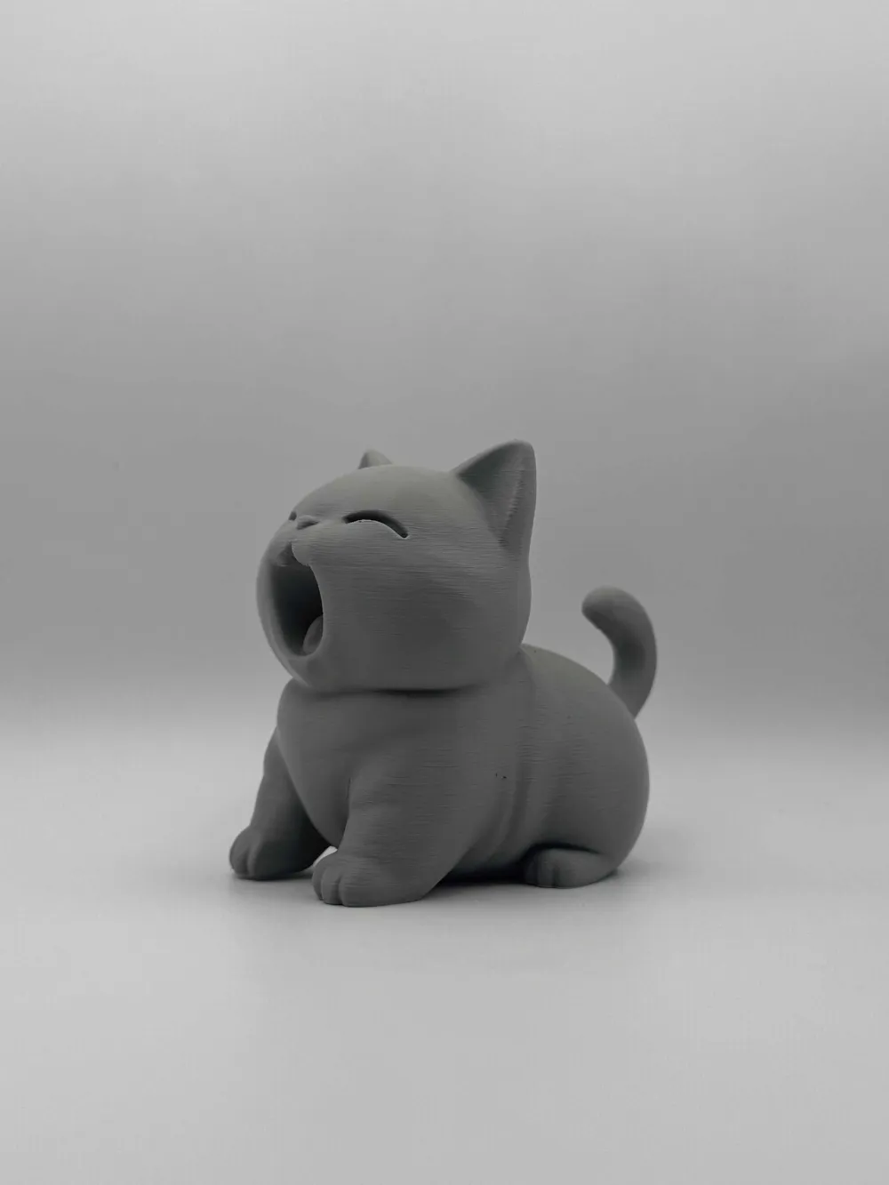 Yawning Cat – Chubby Chibi Figurine by humilak MakerWorld: Download ...