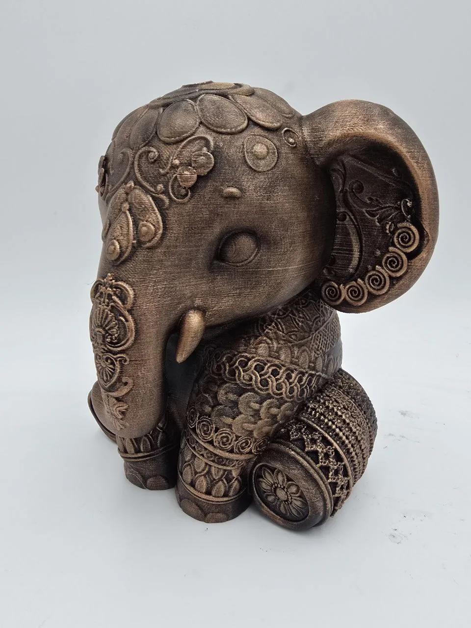 ORNAMENTO DE ELEFANTE por Messy_Panda MakerWorld: Descarga Modelos 3D ...
