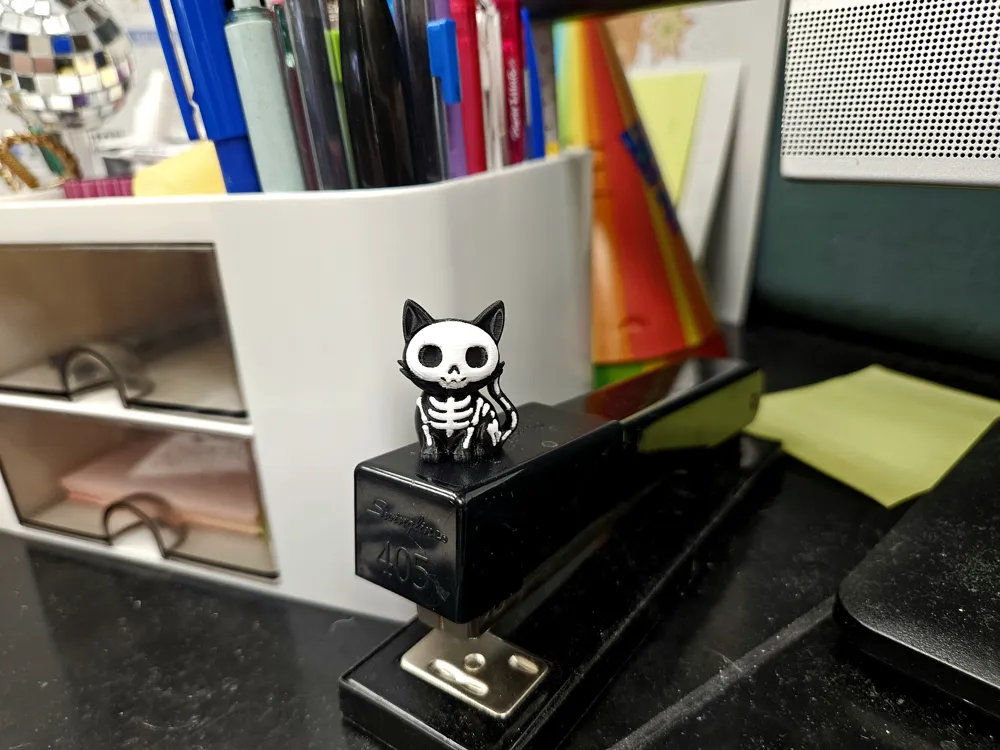 Tiny Cute Skeleton Cat by bovineblitz MakerWorld: Download Free 3D Models