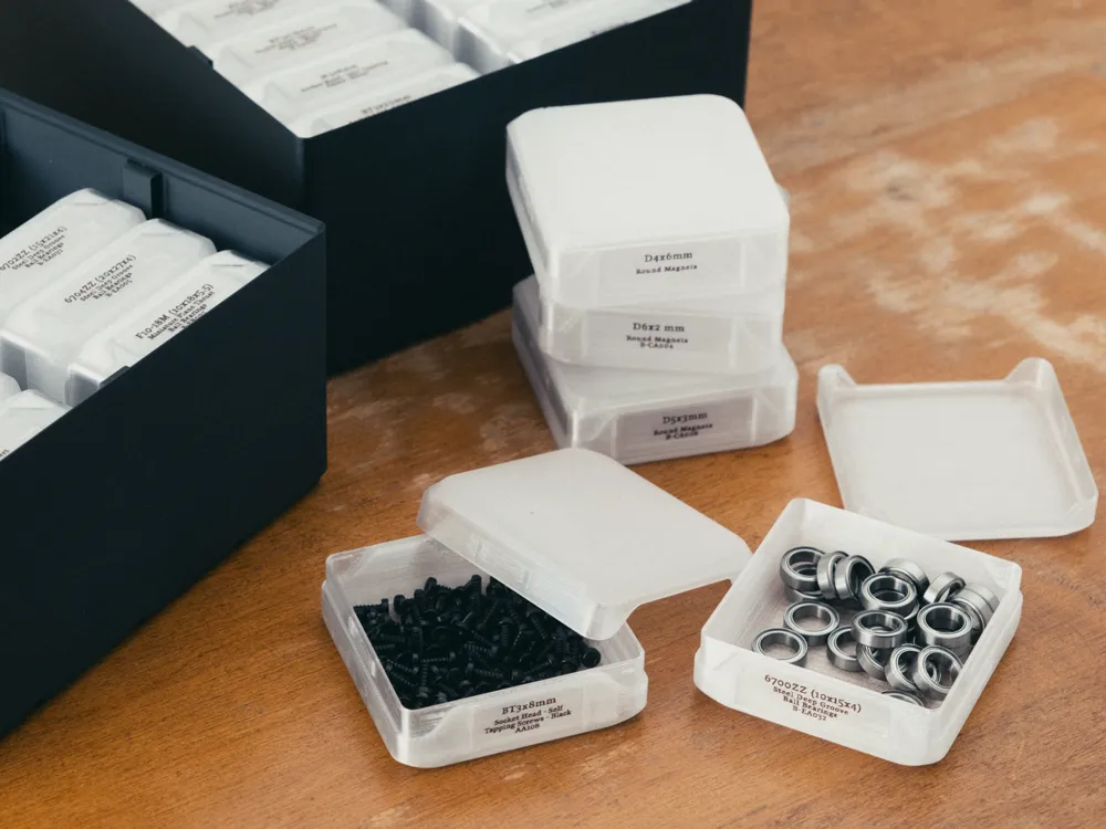 Small Parts Storage Box w/Gridfinity tray - Free 3D Print Model ...