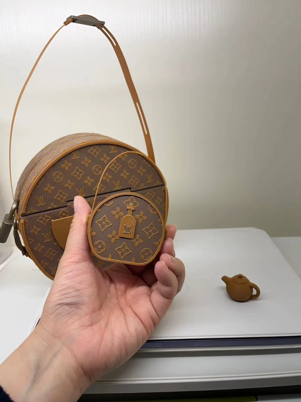 Mini LV Keychain (Small Round Cookie) by 不收竹屎 - MakerWorld