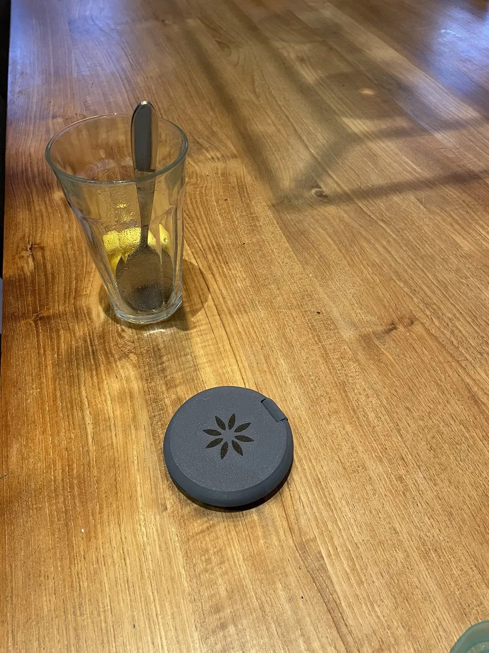 invisalign retainer / braces case by MvdW MakerWorld: Download Free 3D ...