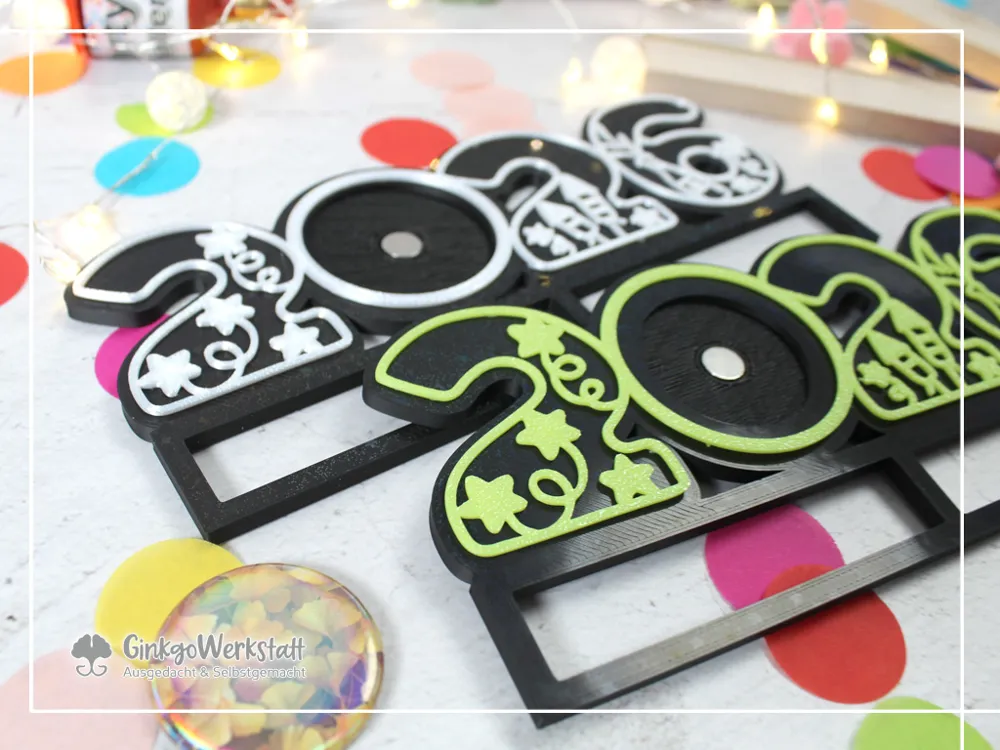 Letras de bloques "2026" para botones (32, 38) por GinkgoWerkstatt ...