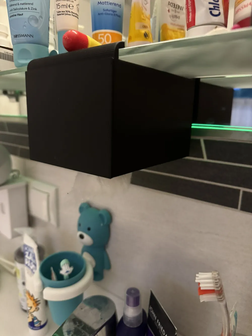 Snap-in Bathroom Shelf for Glass Shelves (12 cm deep) by 3D Print Barth ...