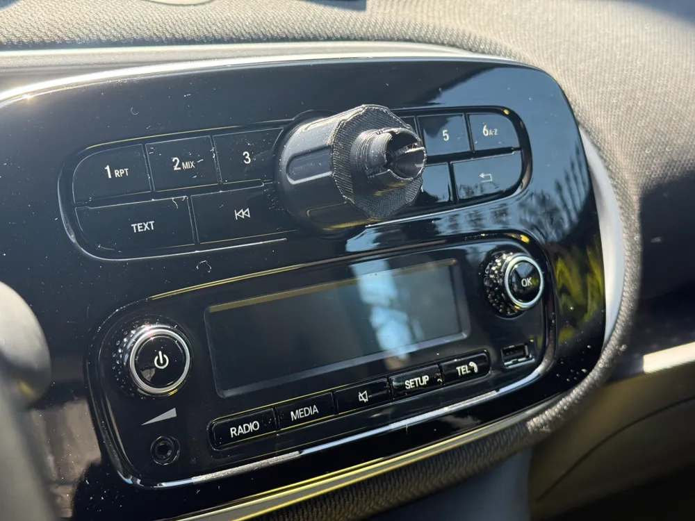 Smart Fortwo 453 Phone Mount by Wckilby MakerWorld: Download Free 3D Models