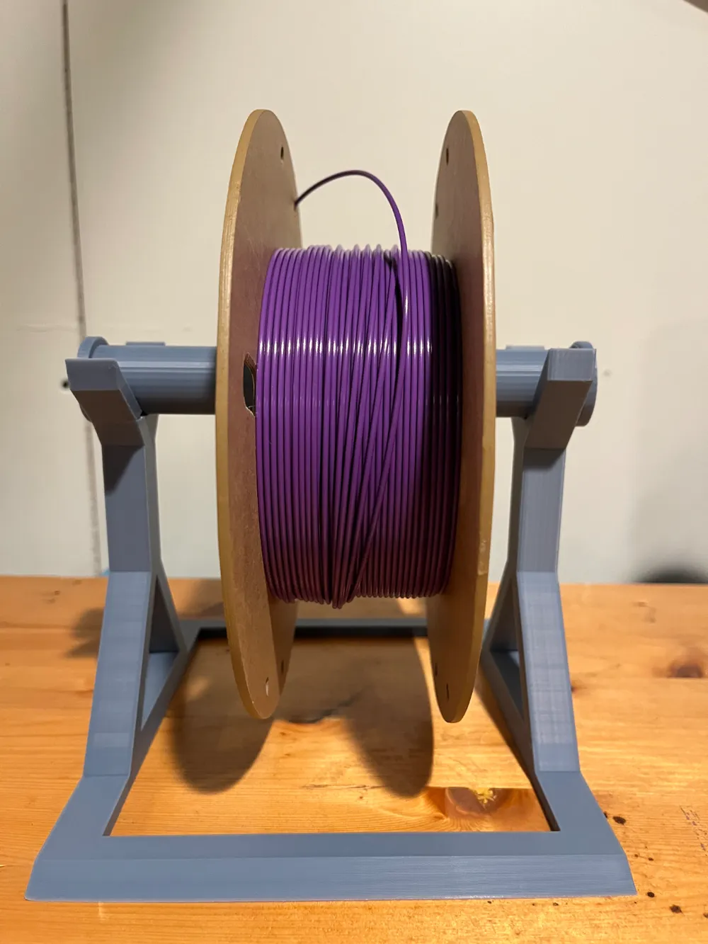 Filament Spool Holder 1kg - Free 3D Print Model - MakerWorld
