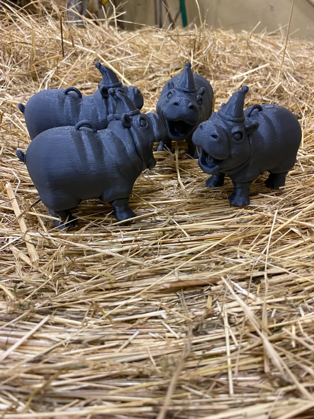 Moo Deng christmas decoration Remixed by Miguelle - MakerWorld