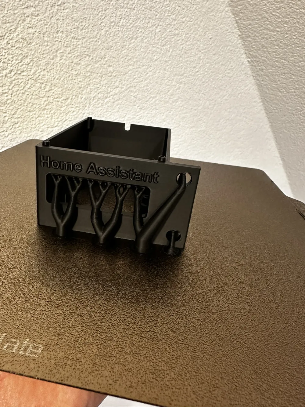 Rack Mount Raspberry Pi Server Enclosure by André M. MakerWorld ...