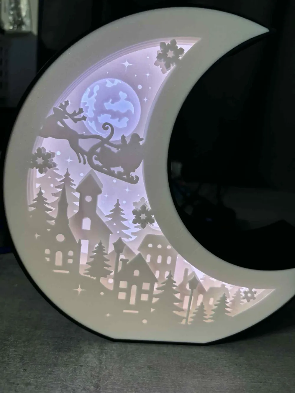 Christmas moon shadow box - Free 3D Print Model - MakerWorld