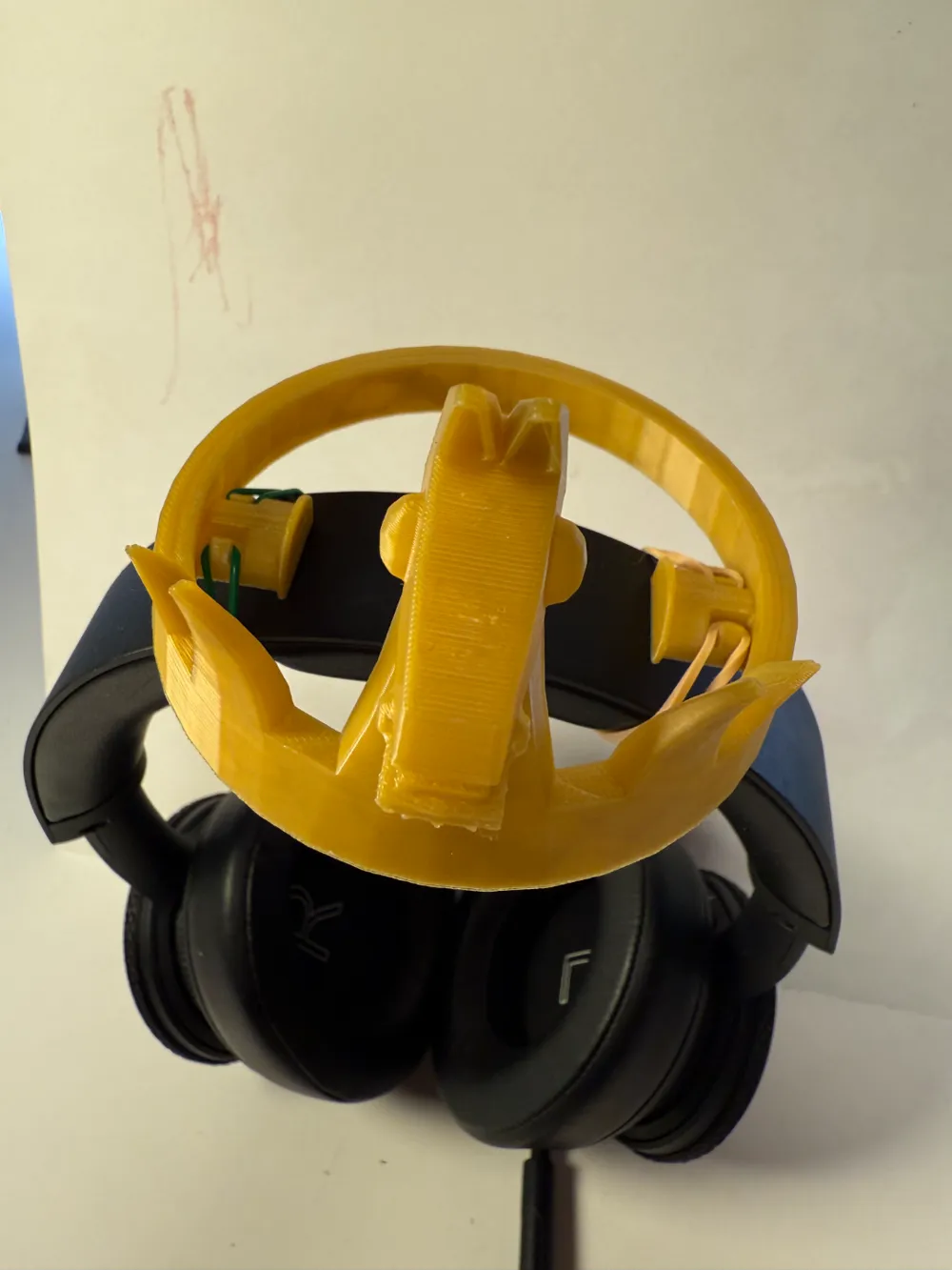 Fortnite Victory Crown for Headset - Free 3D Print Model - MakerWorld
