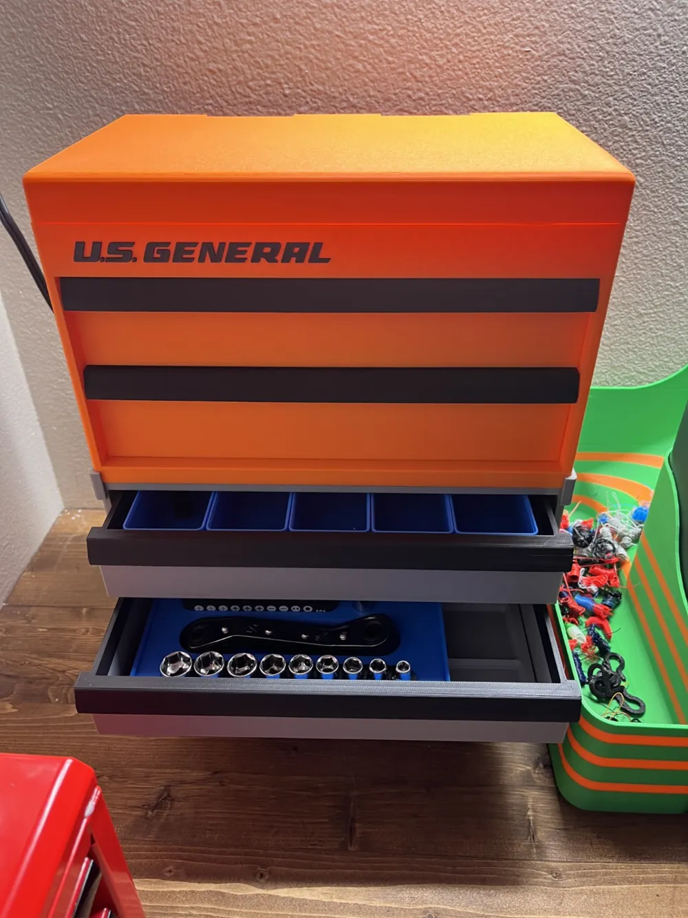 Mini Tool Box Base - Free 3D Print Model - MakerWorld
