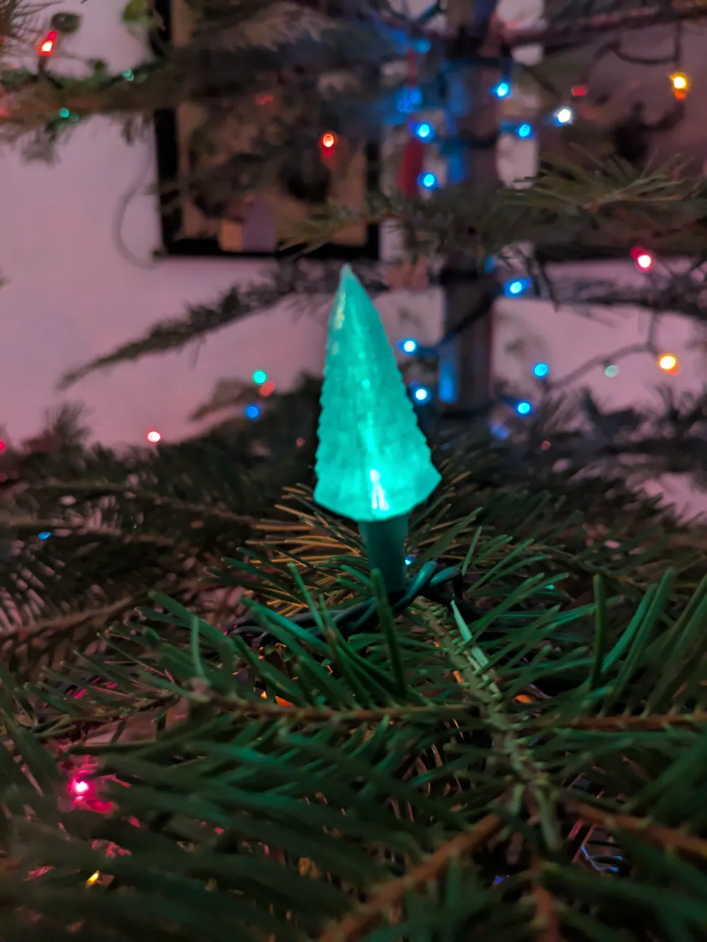 Christmas Light Ornament Covers by MrPrintsalot - MakerWorld