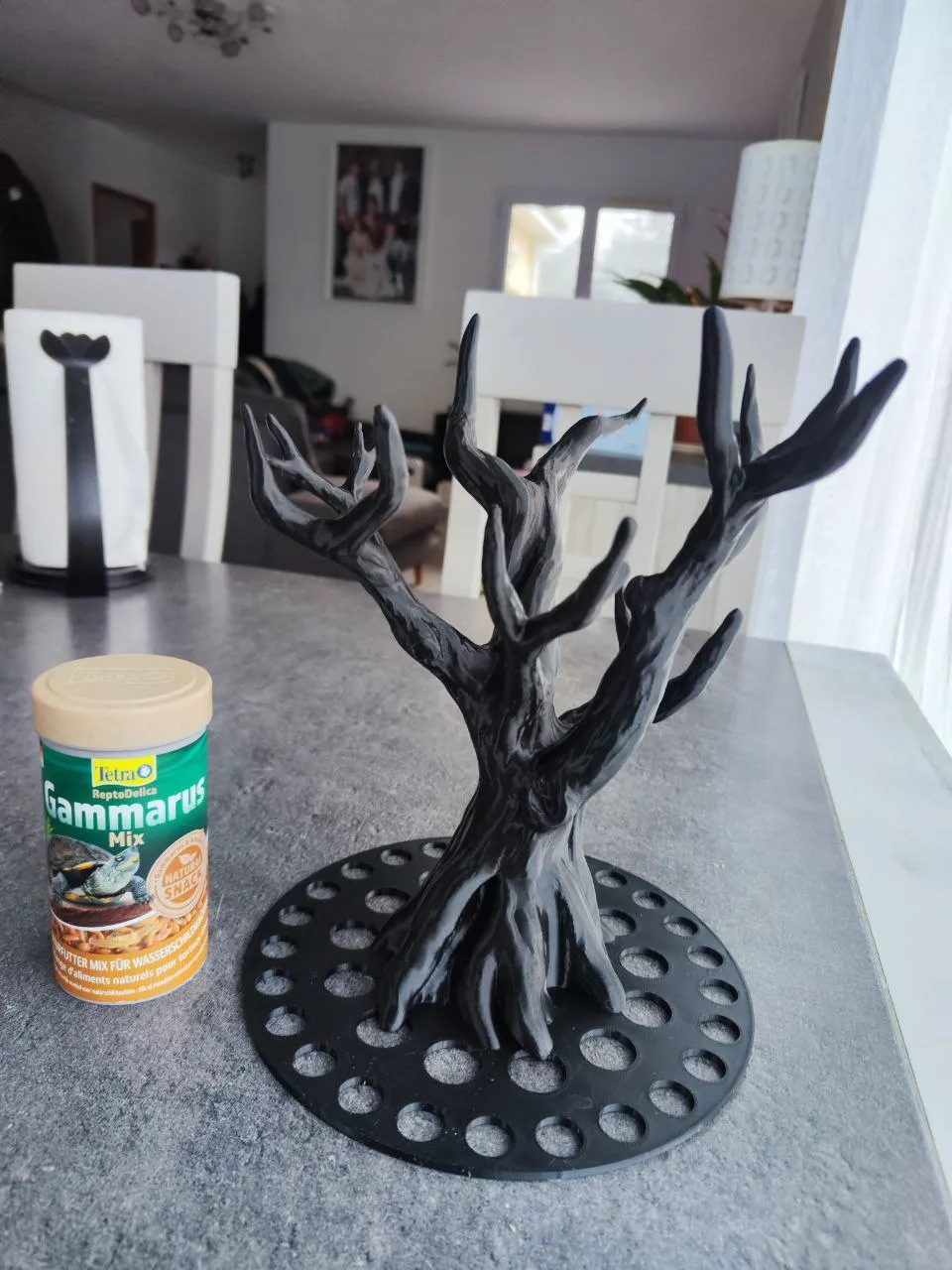 Dead tree aquarium (or terrarium) décor Remixed by haRICOvert ...