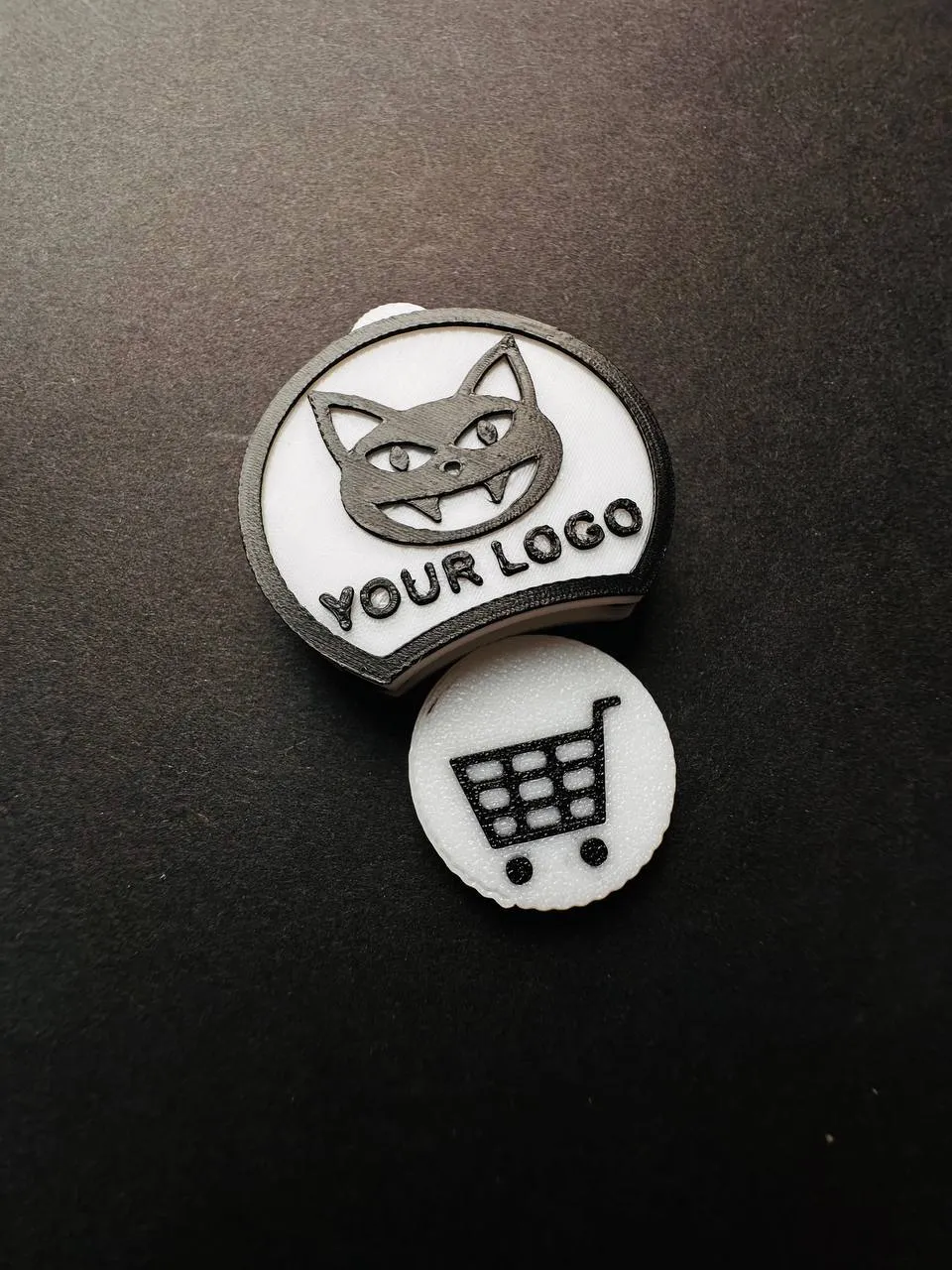 Einkaufswagen-Chip-Schlüsselanhänger mit QR-Code von Silver MakerWorld ...