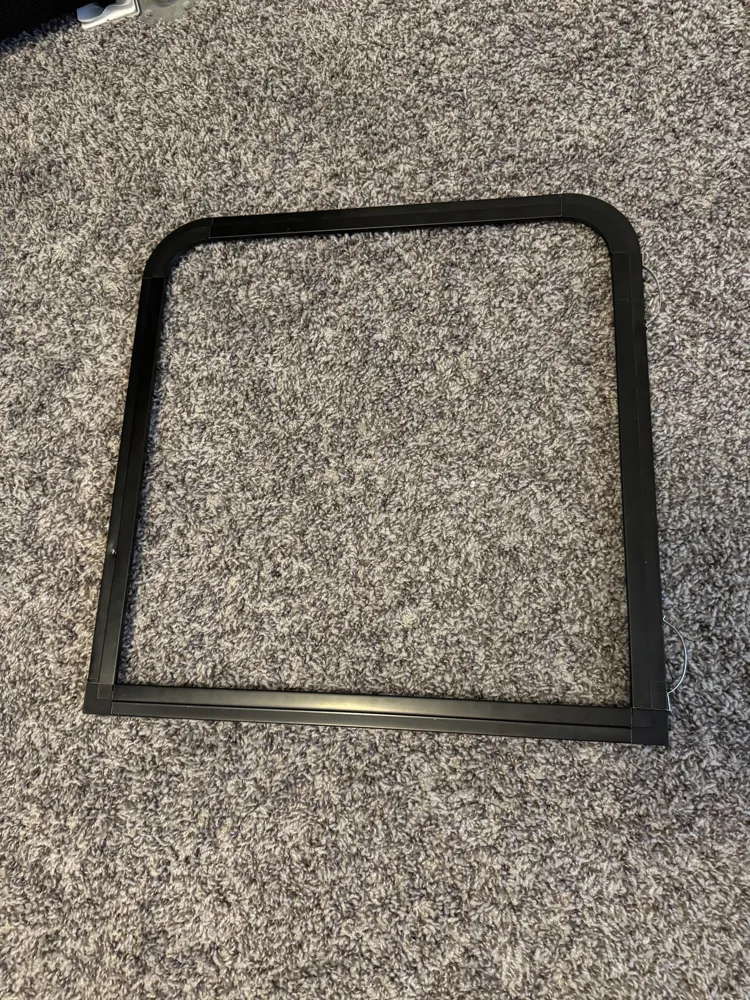 RV window screen corner brackets - Free 3D Print Model - MakerWorld