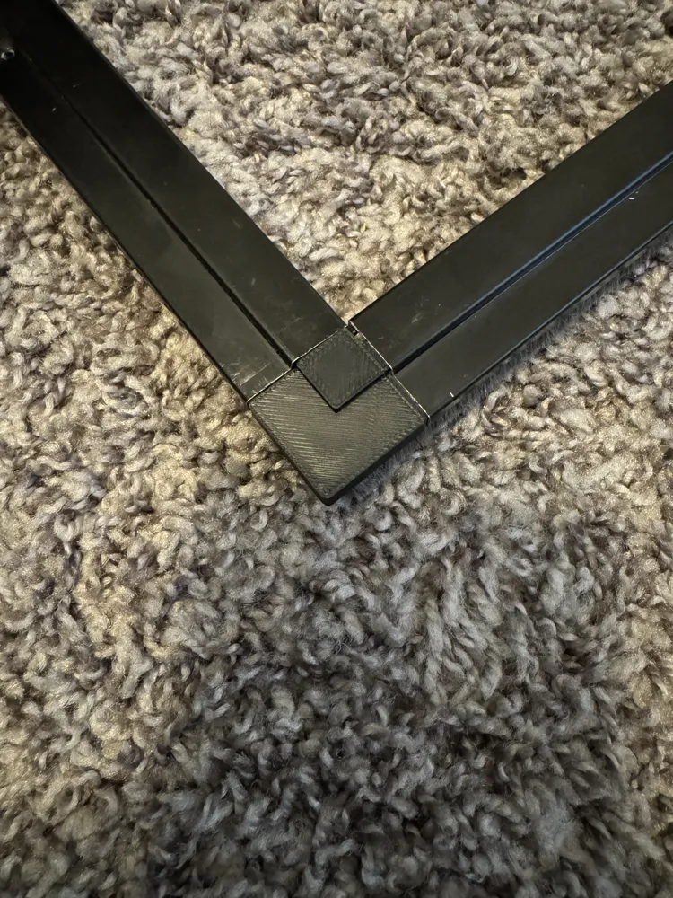 RV window screen corner brackets by Spanky MakerWorld: Download Free 3D ...