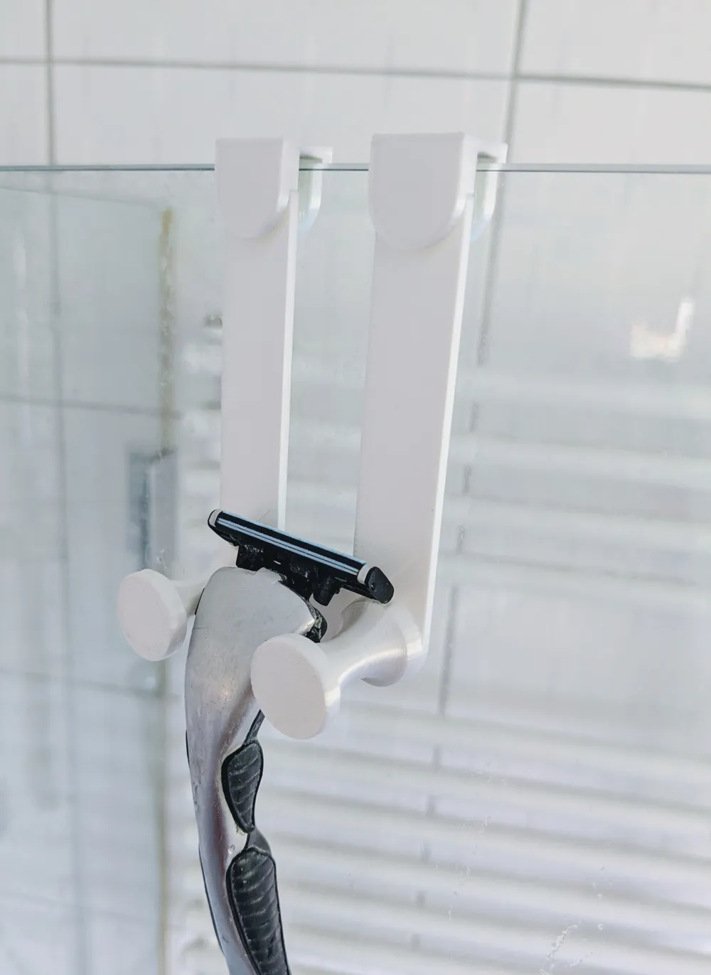 Razor holder (1–3) for 6 mm shower glass - Free 3D Print Model - MakerWorld