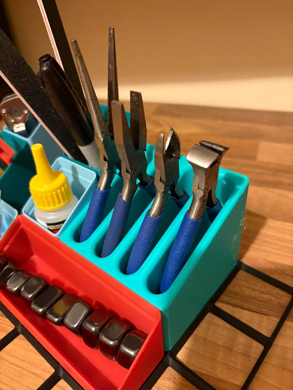 Gridfinity Vertical Mini Plier Holder x 4 by brillious MakerWorld ...