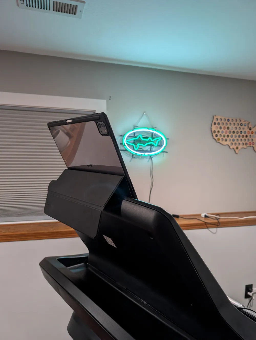 NordicTrack Treadmill Tablet Mount by CaesarOfSalads MakerWorld ...
