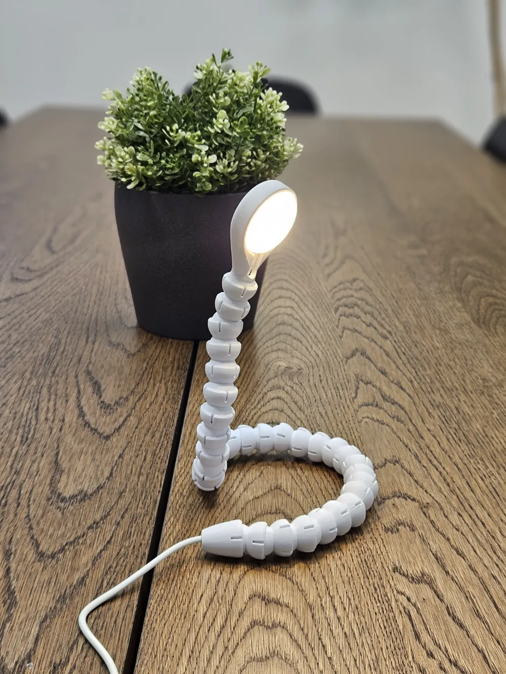 Poseable Cable Linkage for IKEA KAPPLAKE Lamp by itsonmm - MakerWorld