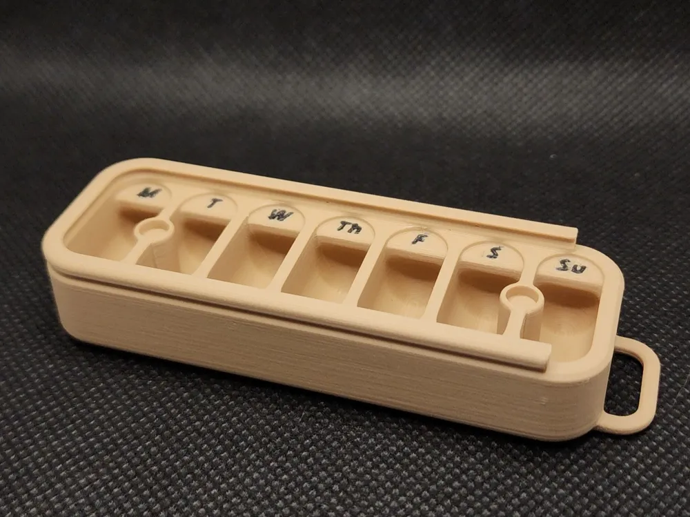 Minimalist Weekly Pill Box - Free 3D Print Model - MakerWorld