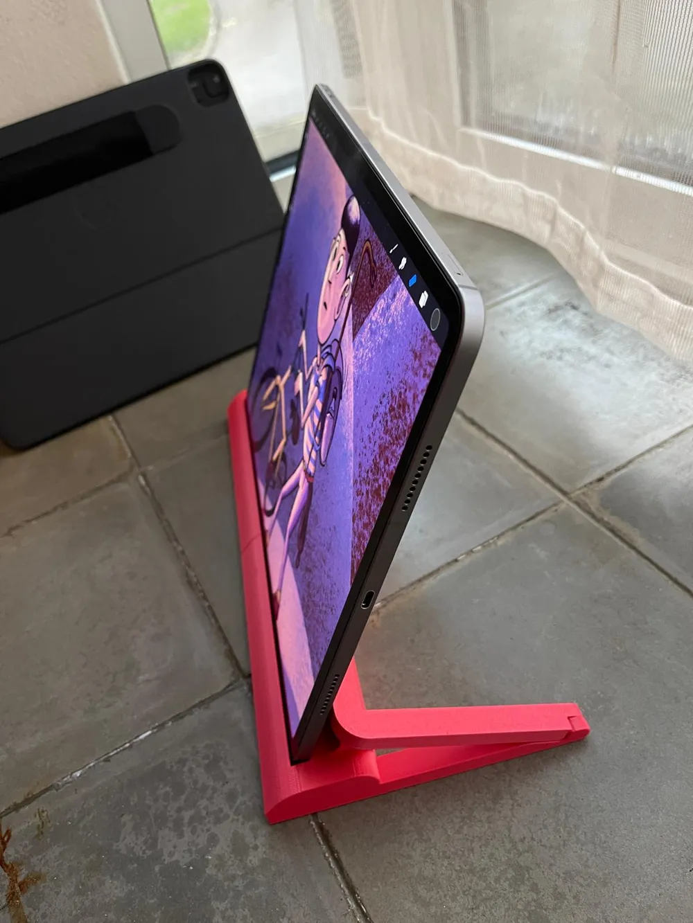 iPad 13'' Pro Dual-Mode Stand – Viewing & Drawing - Free 3D Print Model ...