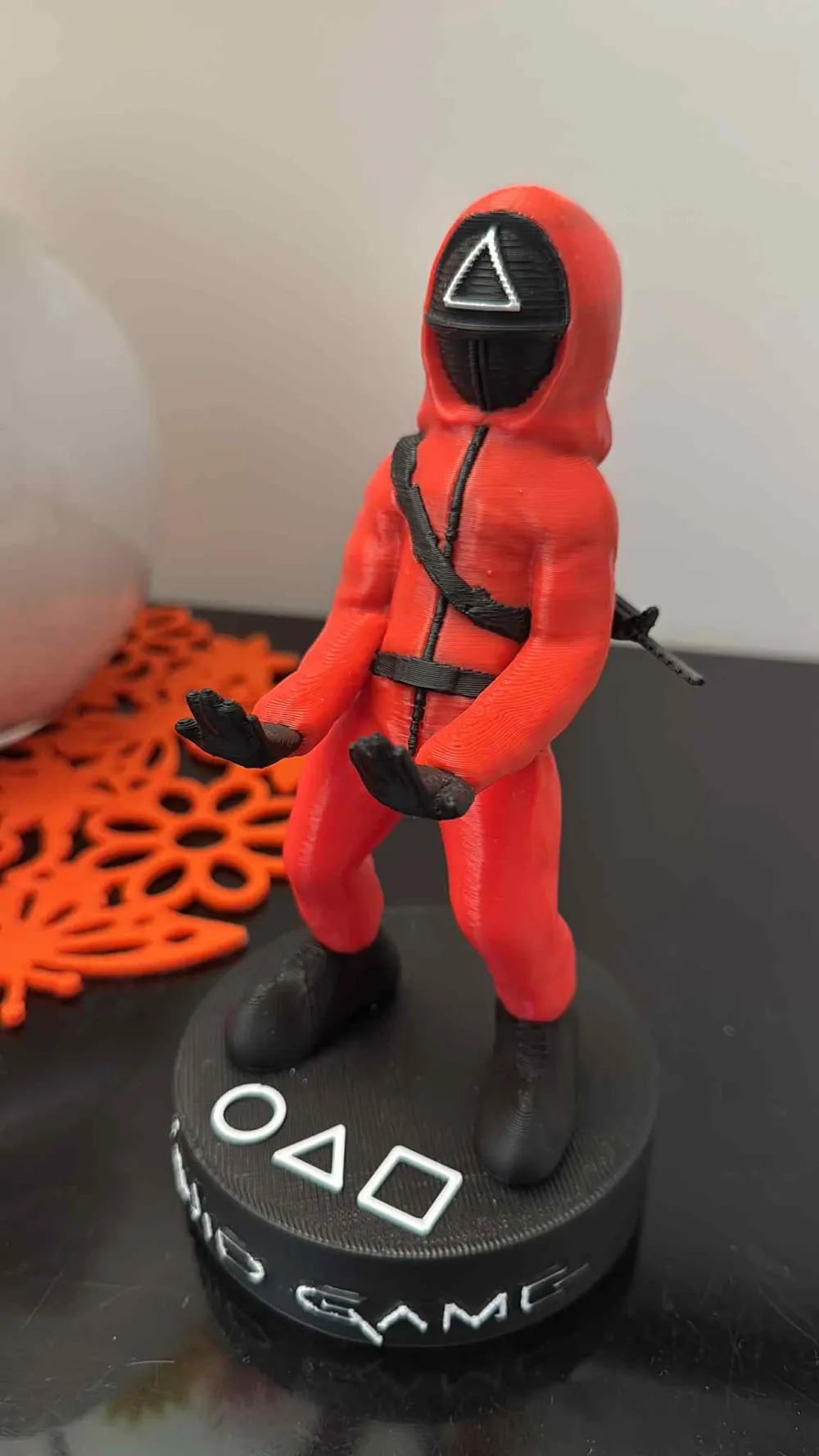 Squid Game Triangle Soldier PS5 Stand Controller - Free 3D Print Model ...