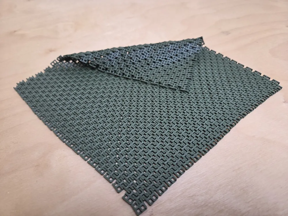 Parametric Fabric/Chainmail Fidget by Molodos MakerWorld: Download Free 3D Models