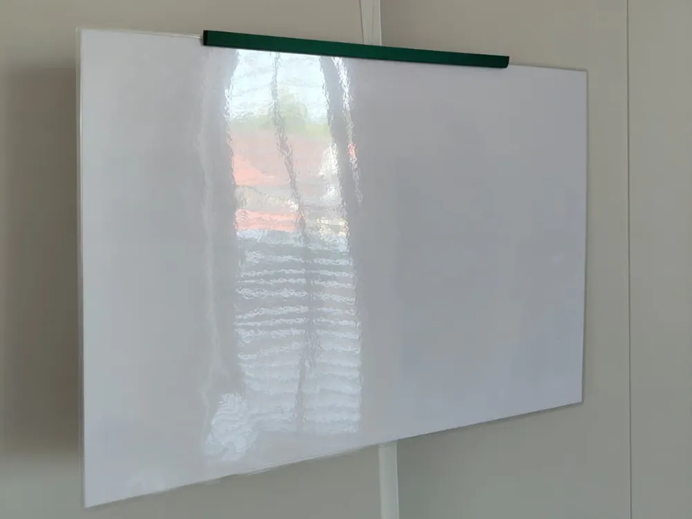 Clamping Rail / Poster Holder - Free 3D Print Model - MakerWorld
