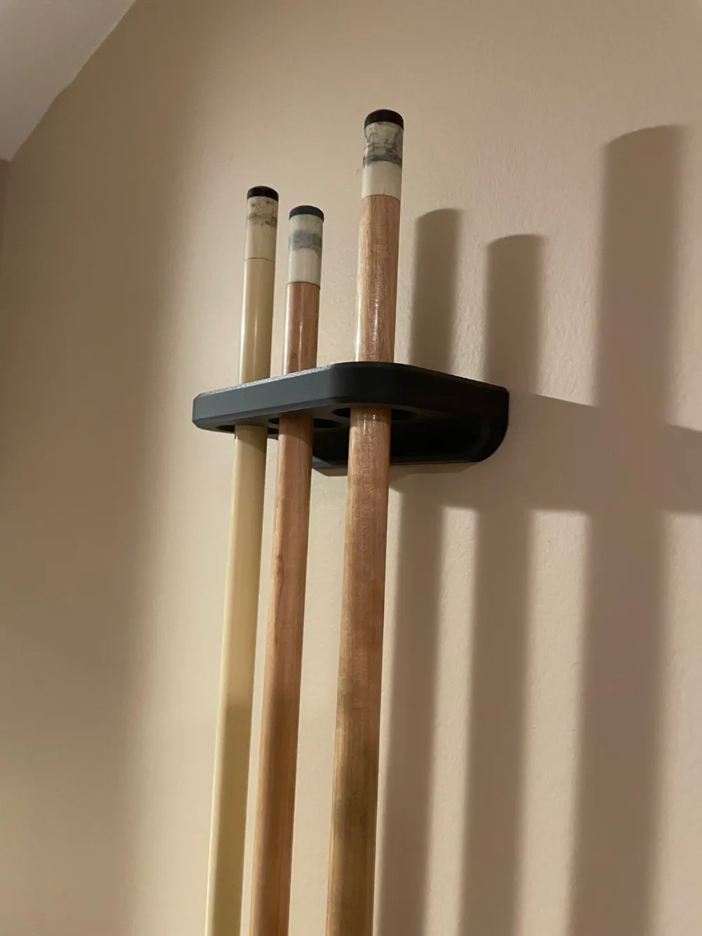 Pool Cue Wall Holder - Free 3D Print Model - MakerWorld