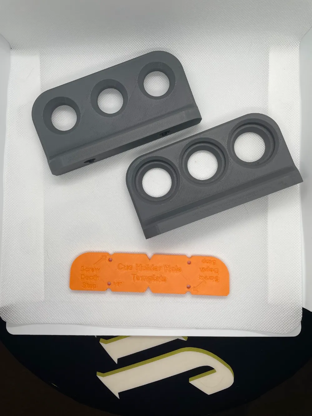 Pool Cue Wall Holder - Free 3D Print Model - MakerWorld