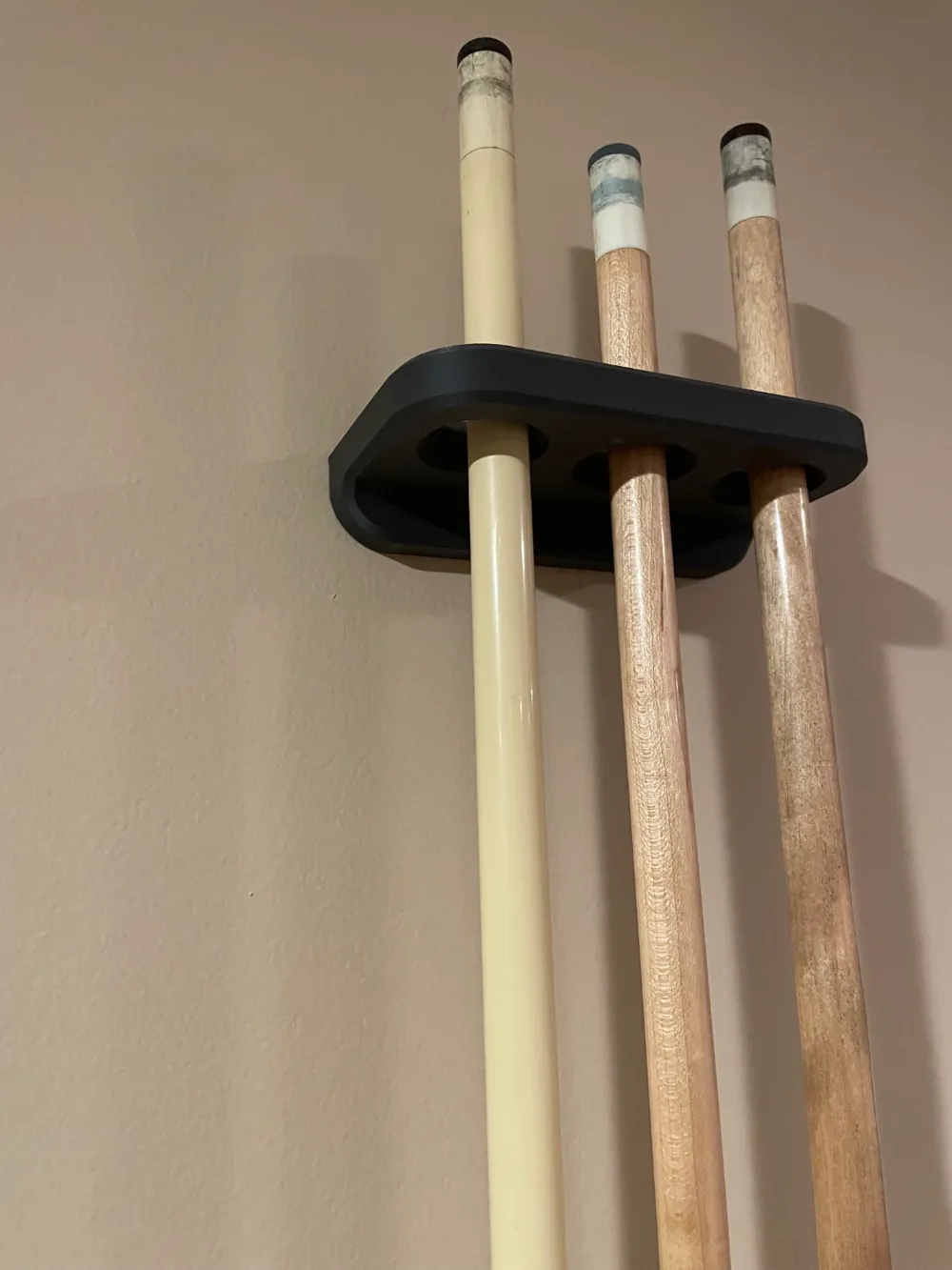 Pool Cue Wall Holder - Free 3D Print Model - MakerWorld