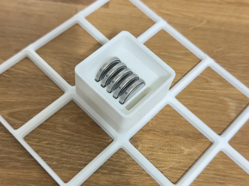 Gridifinity 1x1 Stackable CR2032 Coin Battery by user_3931900062 ...