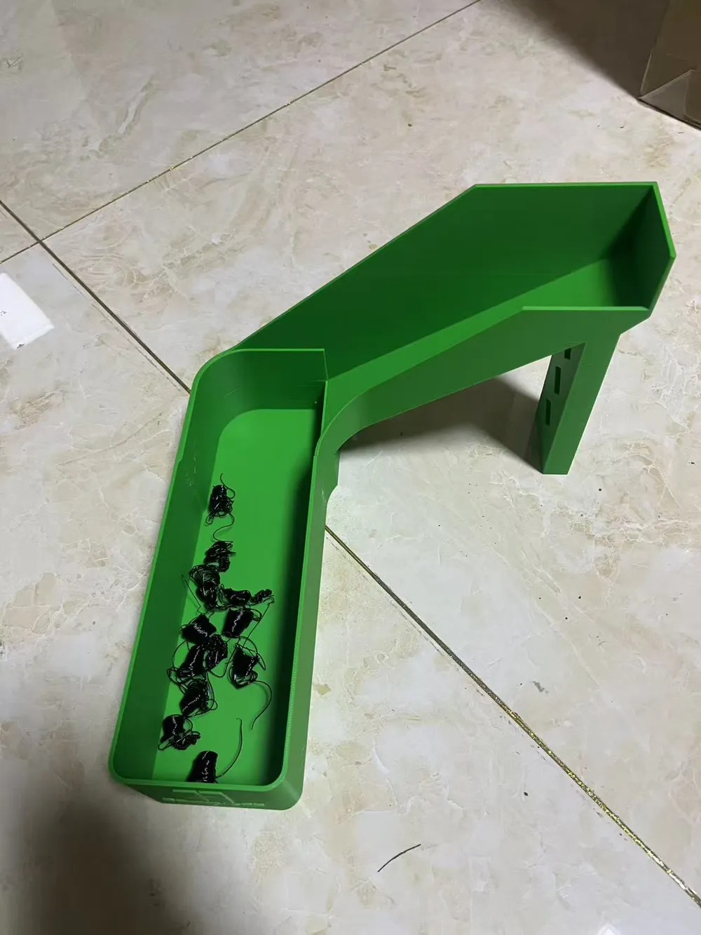 Universal poop bin for P2S / P1S / X1 series, poop chute - Free 3D ...