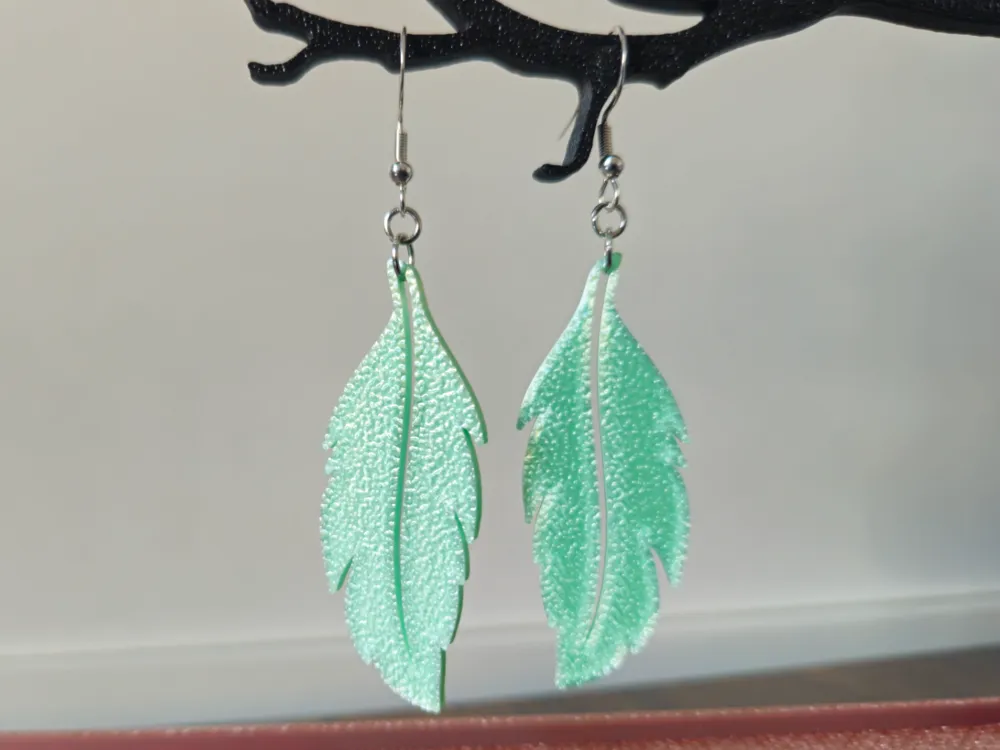 Feather earrings by Mag_aly MakerWorld: Download Free 3D Models