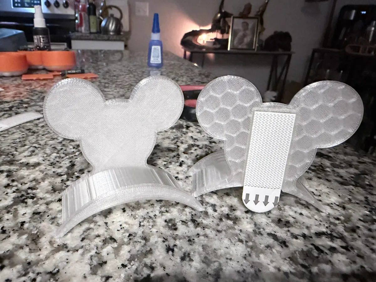 MInnie Mouse Ear Holder (command strip friendly) - Free 3D Print Model ...