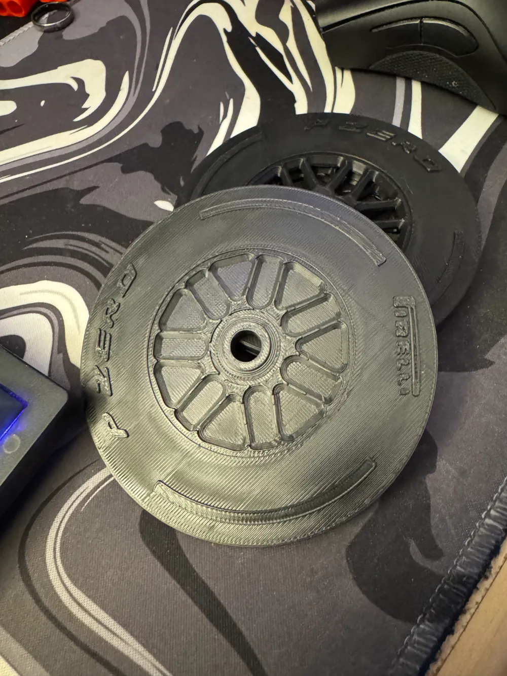 Formula 1 Pirelli Tire Coasters with holder by RuneAroni - MakerWorld