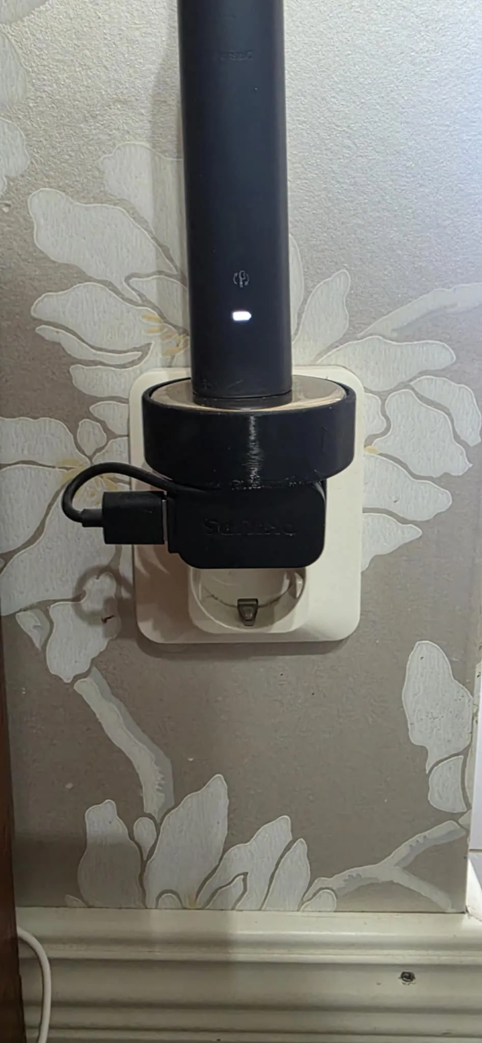 philips sonicare charging station usb adapter - Free 3D Print Model ...