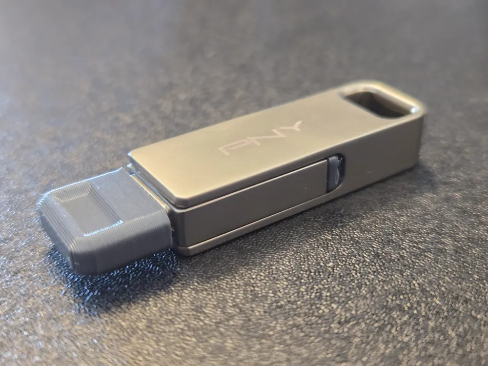 PNY Dual USB C & B Flash Drive Caps / Dust Covers by designrama ...