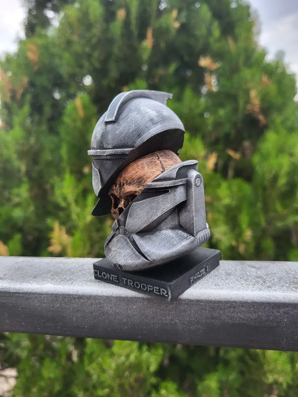 MINI CASCO DE TROPA CLON SKULL FASE I por 3DFarmer MakerWorld: Descarga ...