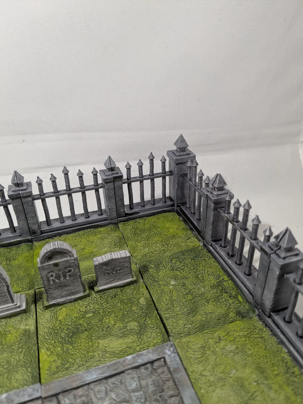Graveyard fence wall tile (OpenLOCK system) Remixed by Together 3D ...