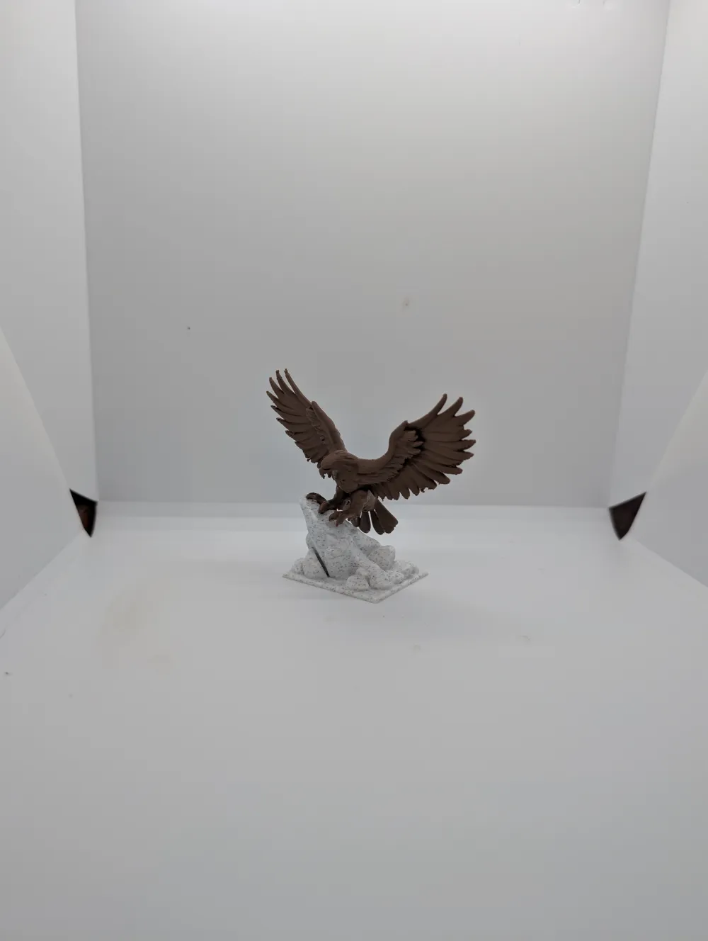 Majestic Eagle – Soaring Above the Rocks by Handsin3d MakerWorld ...