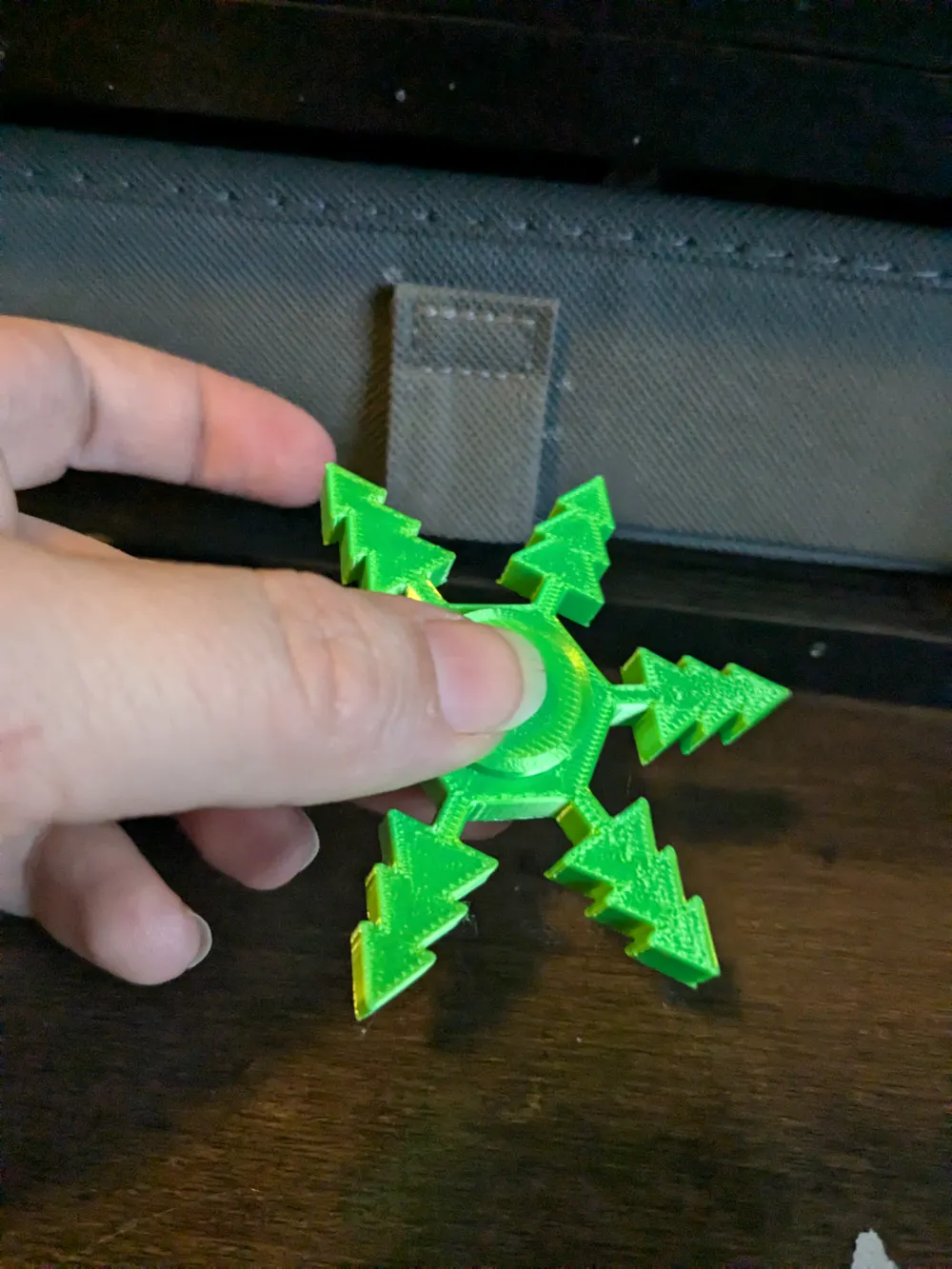 Trees Snowflake Fidget Spinner by BBB3D MakerWorld: Download Free 3D Models