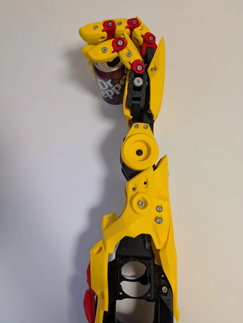 Poseable Robotic Arm Remixed by Yatuin MakerWorld: Download Free 3D Models
