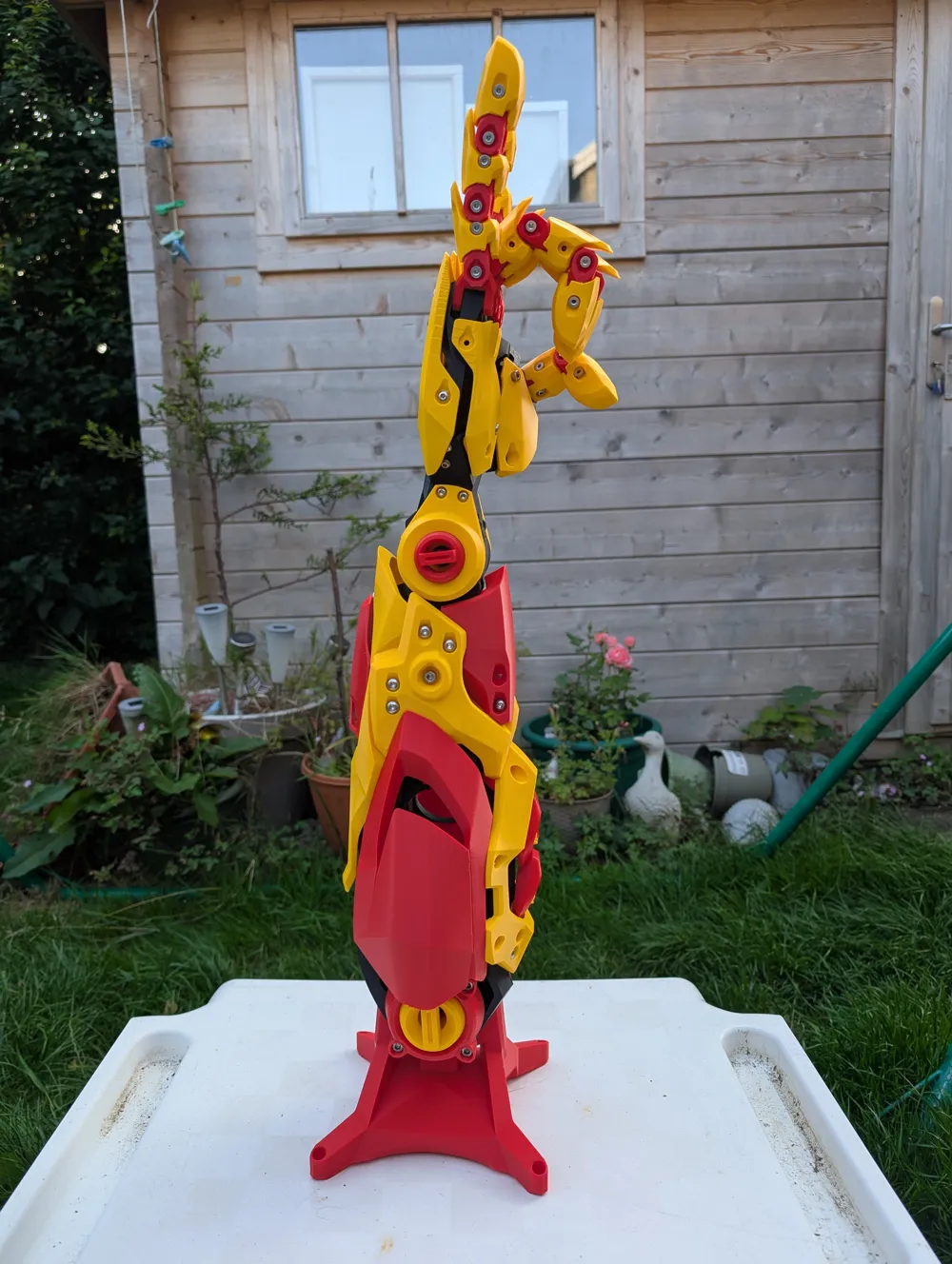 Poseable Robotic Arm - Free 3D Print Model - MakerWorld