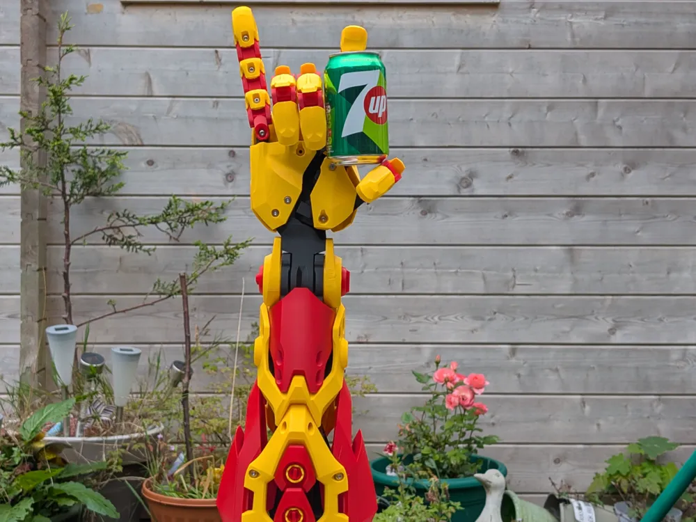 Poseable Robotic Arm Remixed by Yatuin MakerWorld: Download Free 3D Models