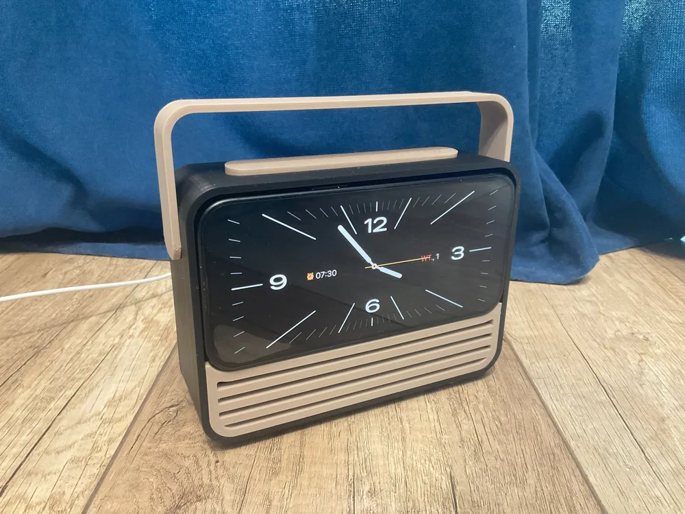 iPhone Magsafe Retro Radio Dock by Etna MakerWorld: Download Free 3D Models