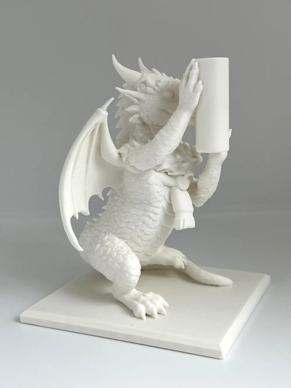 Pen-Dragon Christmas Dragon Tool Holder by Canadian Opus MakerWorld: Download Free 3D Models